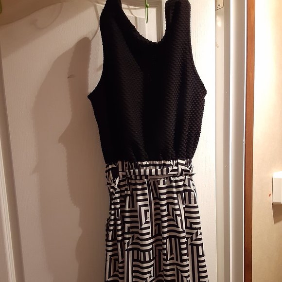 BeBop | Dresses | Bebop Sleeveless Tank Medium Midi Dress | Poshmark